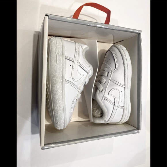 Nike | Shoes | Nike Air Force Crib Baby White Ck221100 Lace Up Sneakers ...